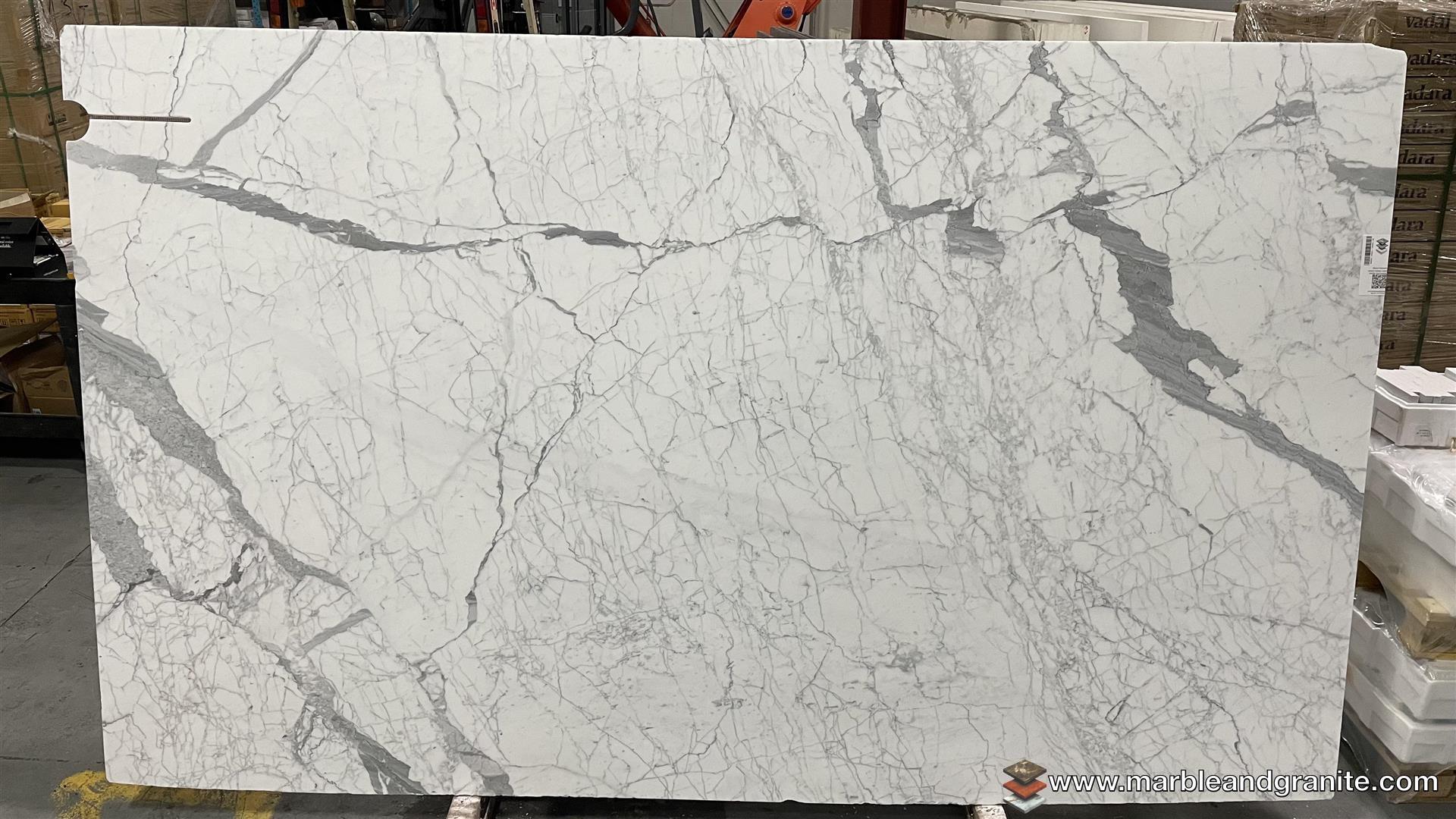Statuarietto Slabs - Marble & Granite